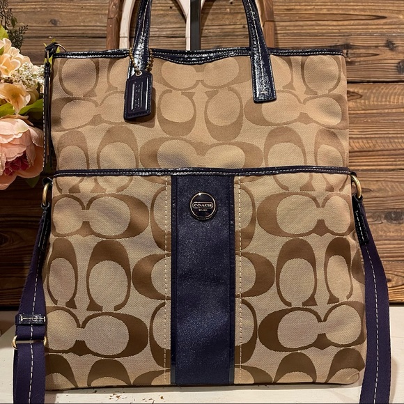 Coach | Bags | Coach Signature Stripe Foldover Shoulder Bag Tote Navy ...